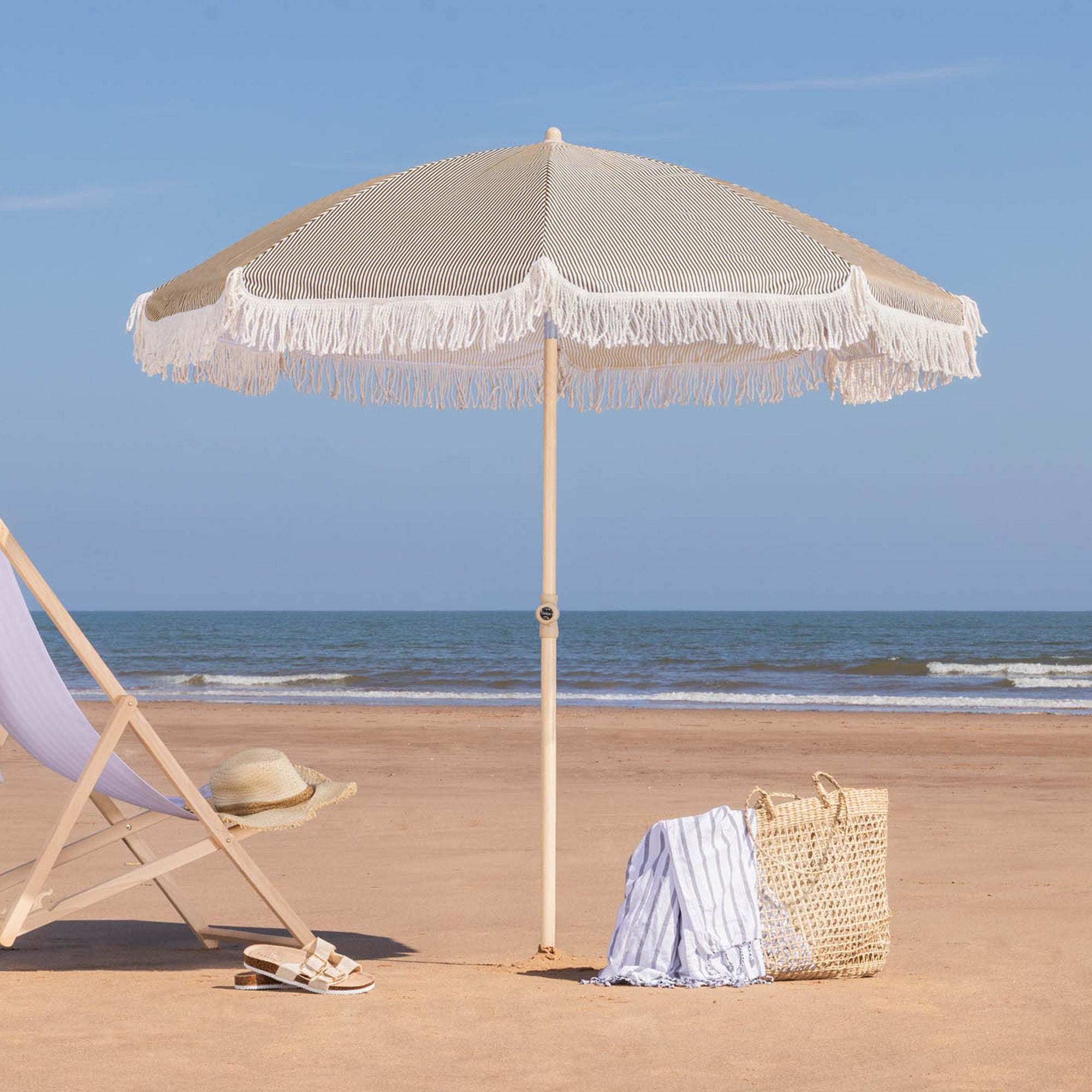 Portable Tassel Parasol with Tilt | Christow